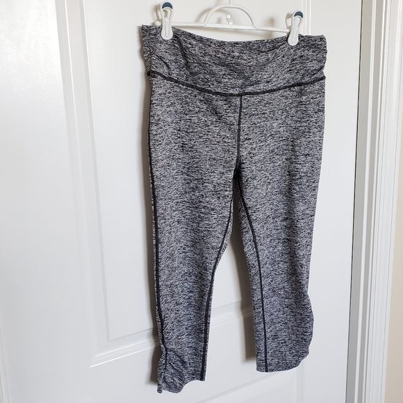 Bench | Pants & Jumpsuits | Bench Spacedye Ruched Crop Athletic ...